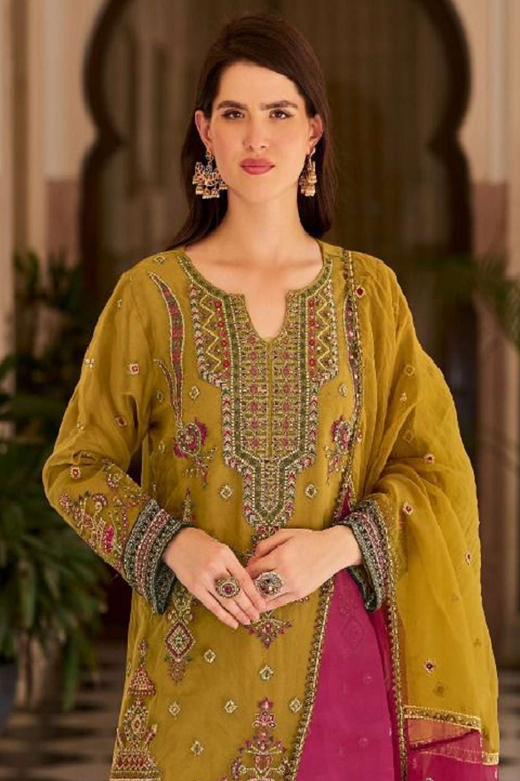 SHREE FAB 1150 READYMADE PAKISTANI SALWAR SUIT