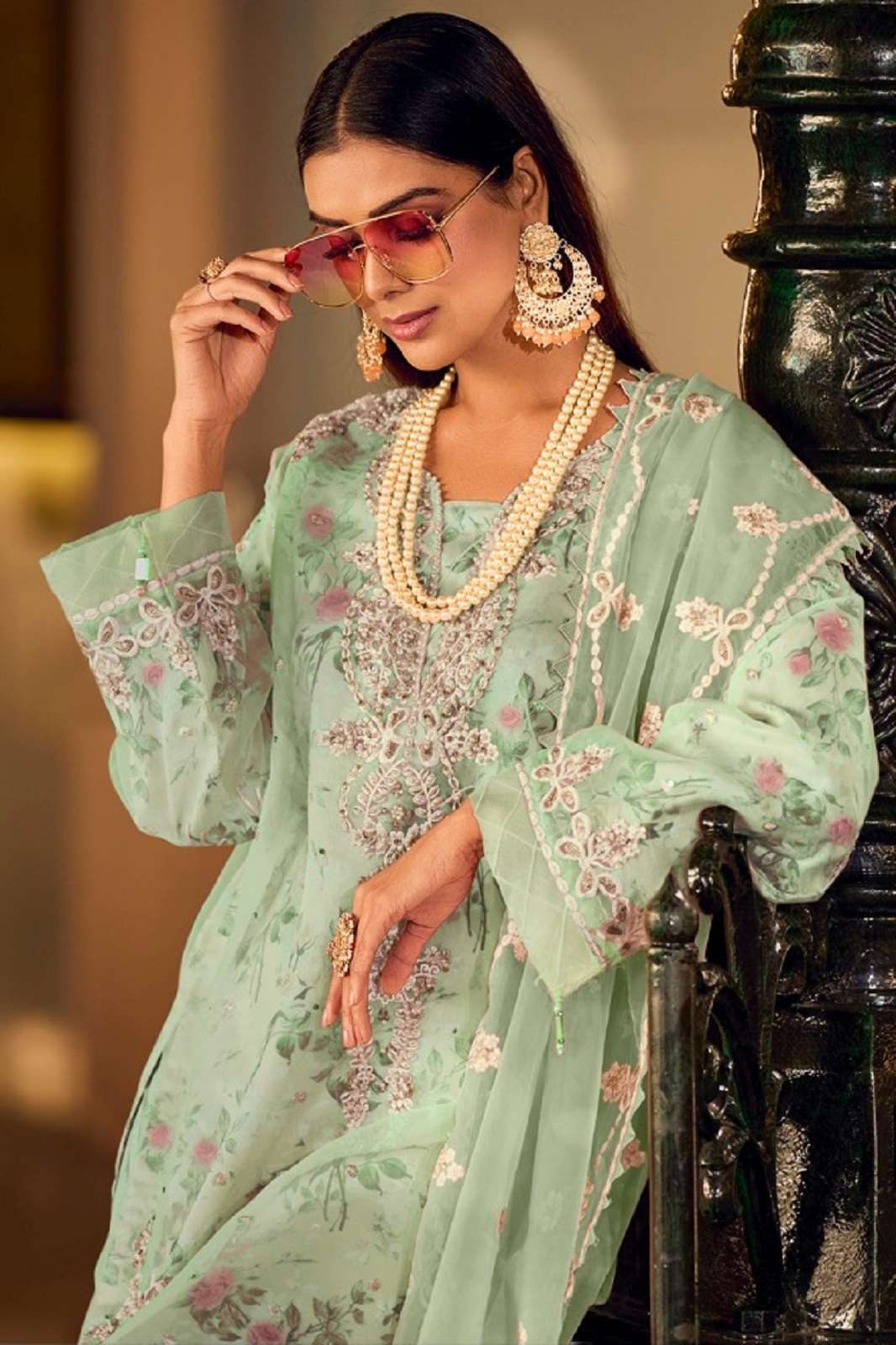 SHREE FAB R 1093 READYMADE COLLECTION
